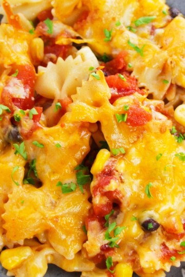 Slow Cooker Taco Pasta | Slow Cooker Foodie